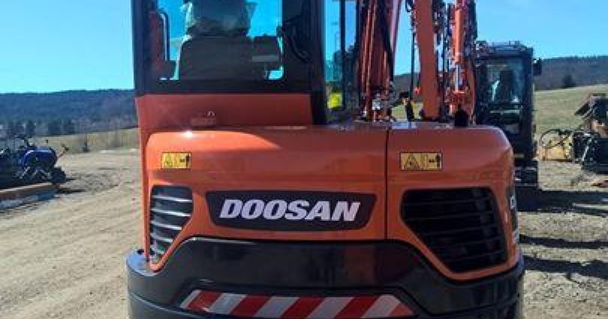 Nordby Maskin | To nye Doosan DX 63 ankom i dag fra Doosan Bobcat…